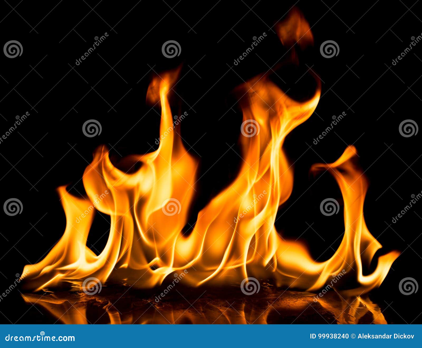 Fuoco fotografia stock. Immagine di giallo, particolare - 99938240