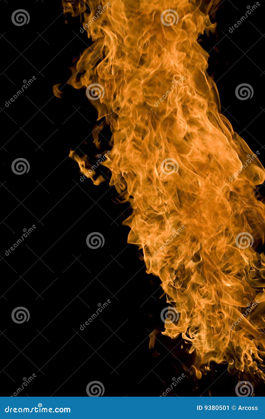 Fuoco e fiamme immagine stock. Immagine di eternità, accendere - 9380501