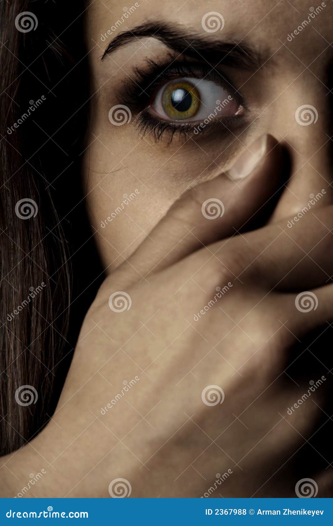 Furcht vor dem Zeuge stockfoto. Bild von halloween, gesicht - 2367988