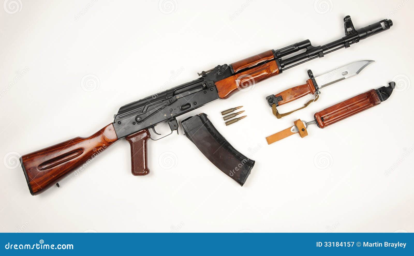Fusil d'assaut AK74 russe image stock. Image du russe - 33184157