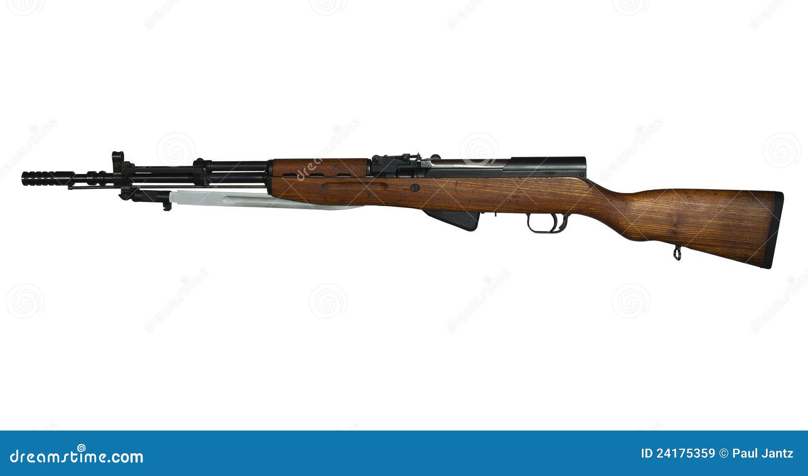 Fusil militaire yougoslave image stock. Image du bois - 24175359