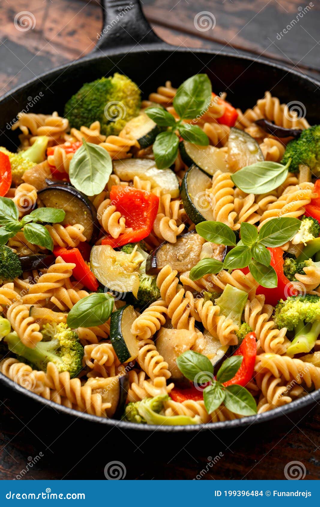 Fusilli Pasta with Vegetable, Broccoli, Zucchini, Red Pepper, Eggplant ...