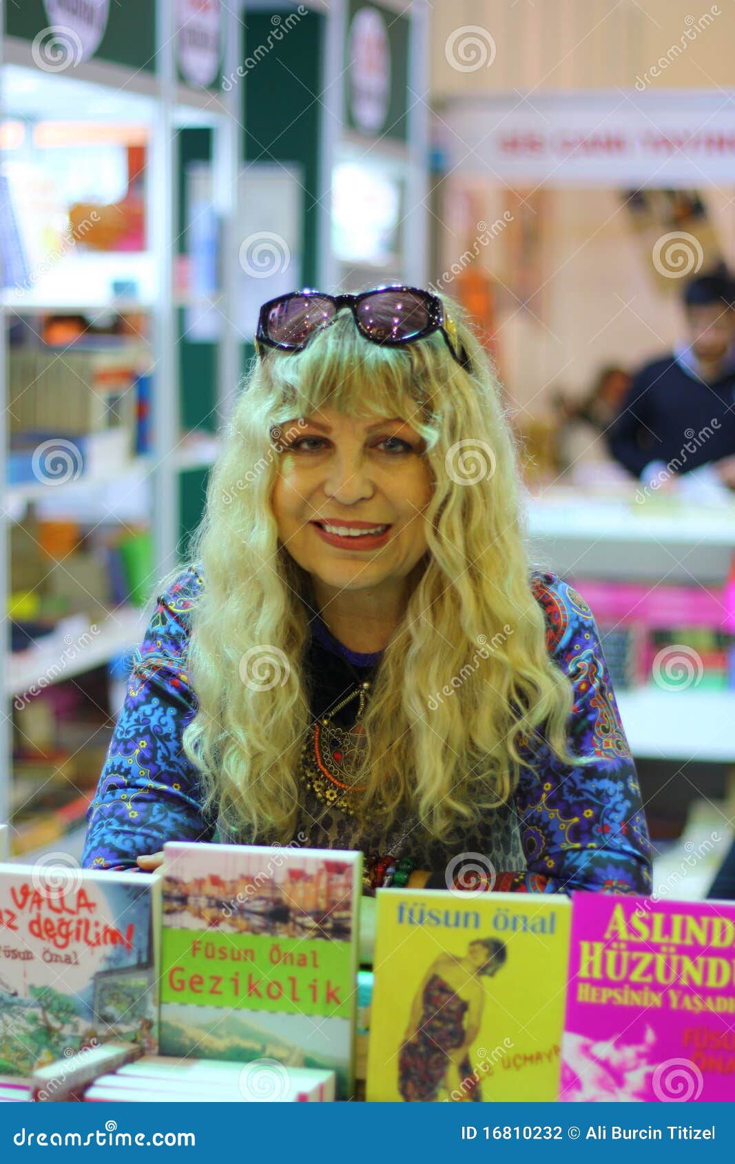 Fusun Onal editorial photography. Image of event, fair - 16810232