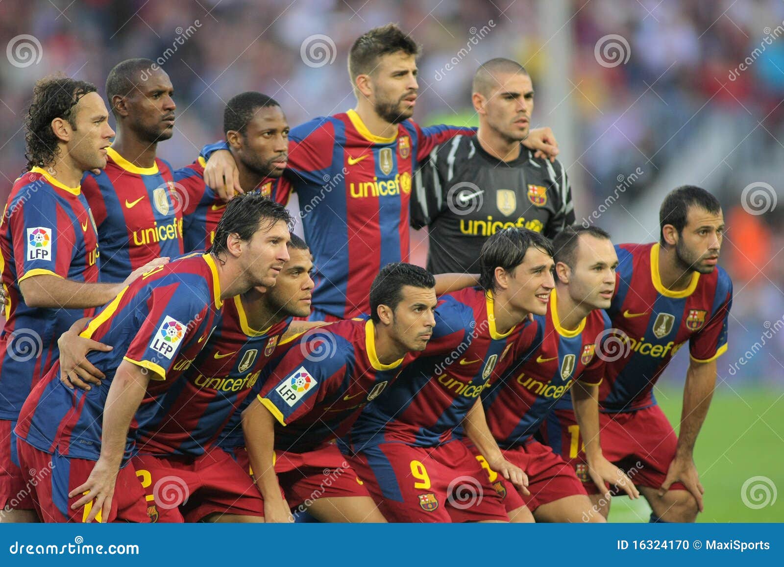 Futbol Club Barcelona Team editorial image. Image of team - 16324170