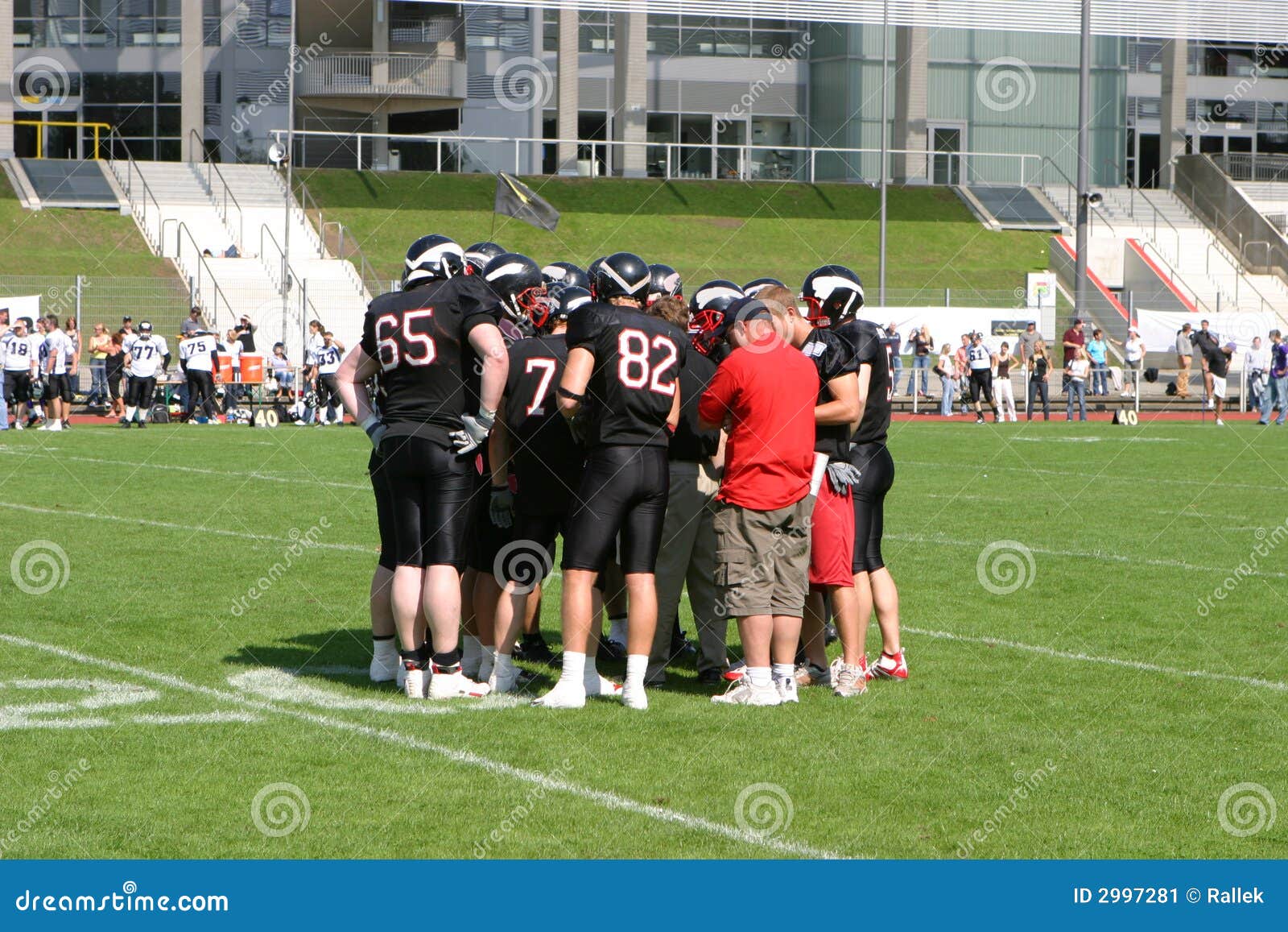 Futbolistas imagen de archivo. Imagen de campo, activo - 2997281