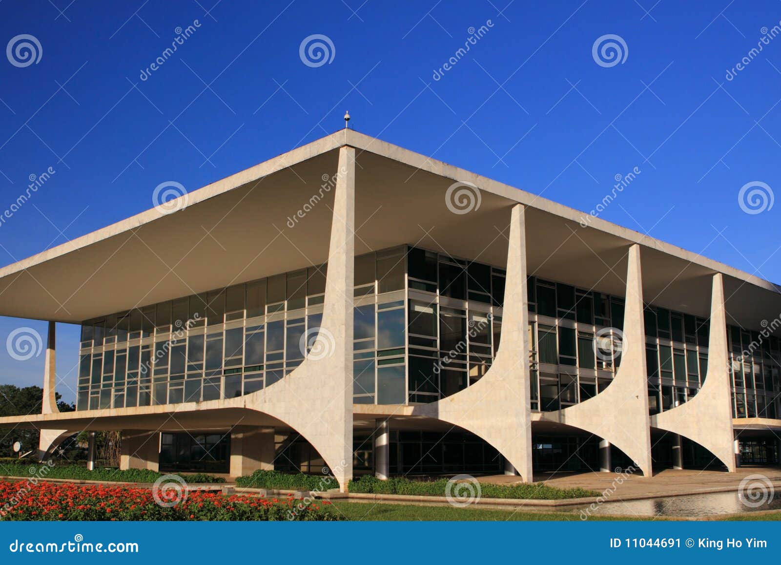 The Futuristic Brazilian President Building Editorial Photo - Image of ...