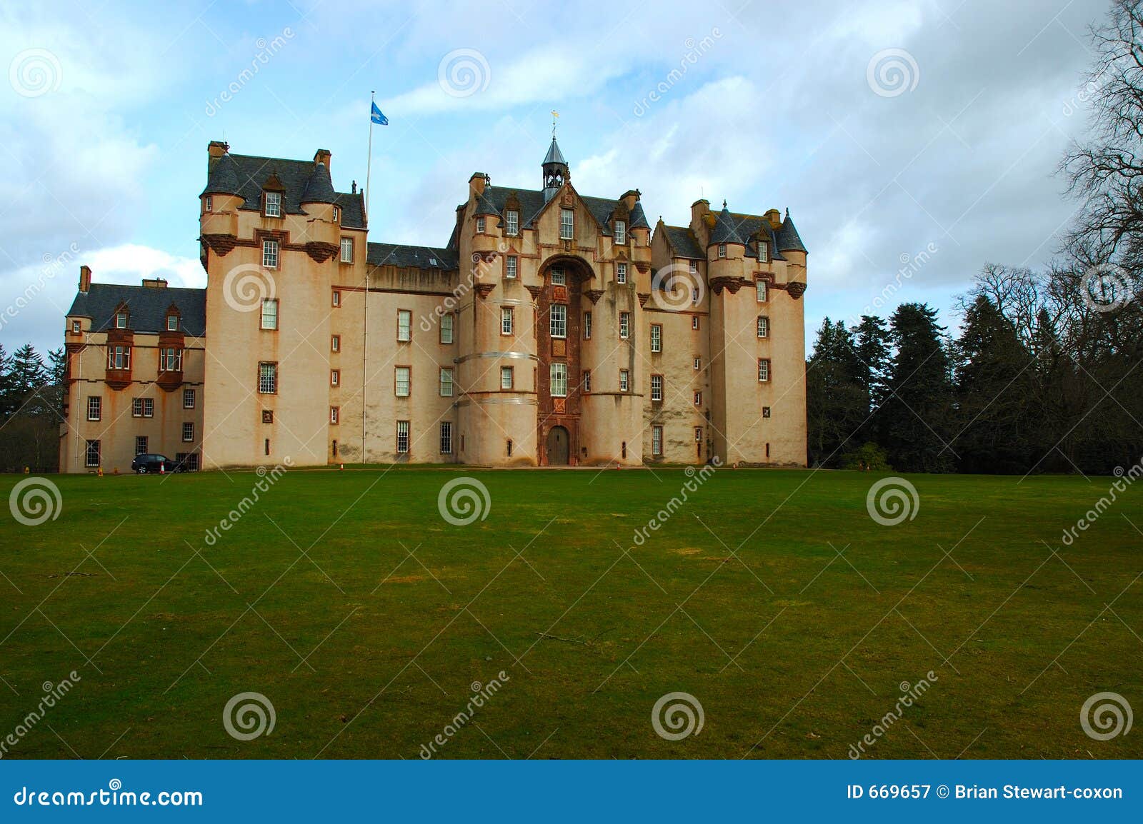 Fyvie Castle stock image. Image of ancient, fyvie, royalty - 669657