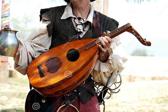 G Lute stock image. Image of close, lute, music, hands - 671517