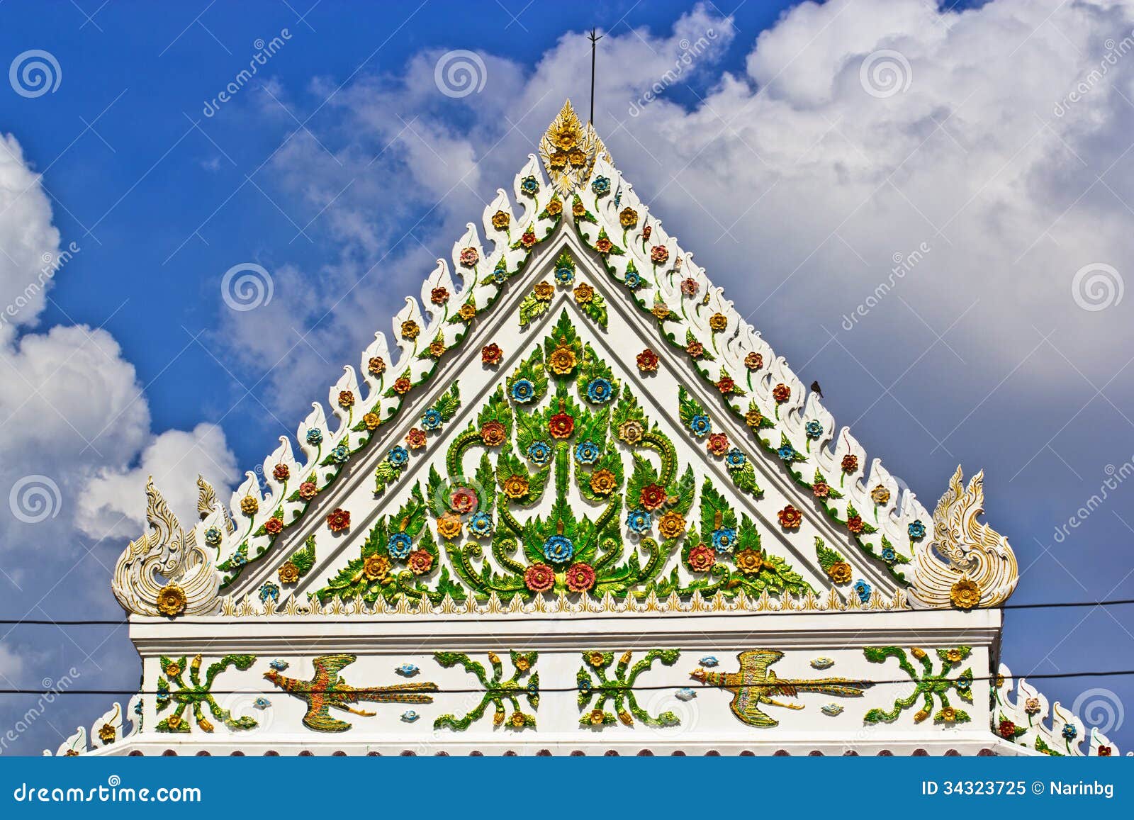 The Gable Roof Stock Photo | CartoonDealer.com #41014680