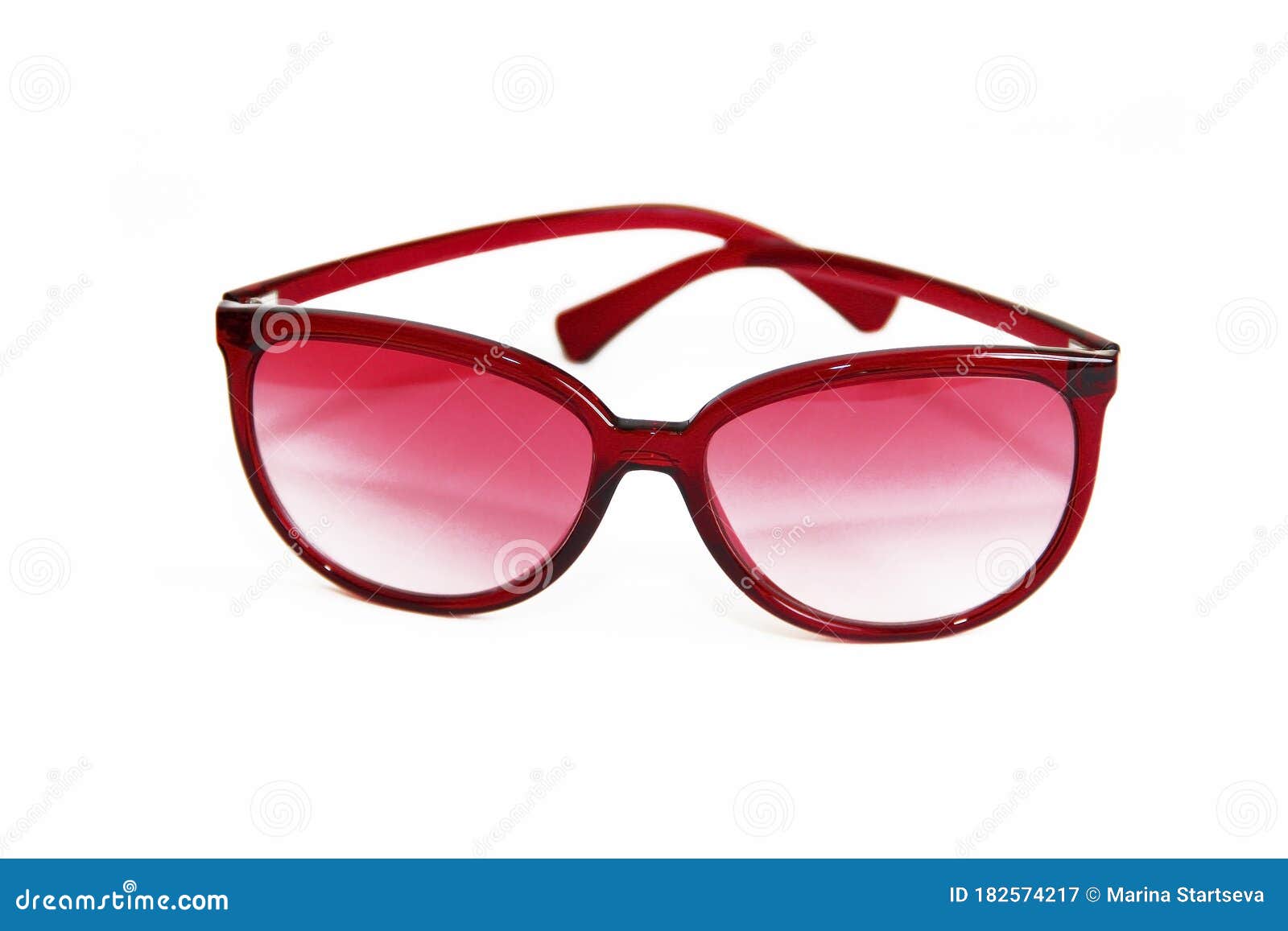 Gafas De Sol Rojas En Un Fondo Blanco Imagen de archivo - Imagen de ...