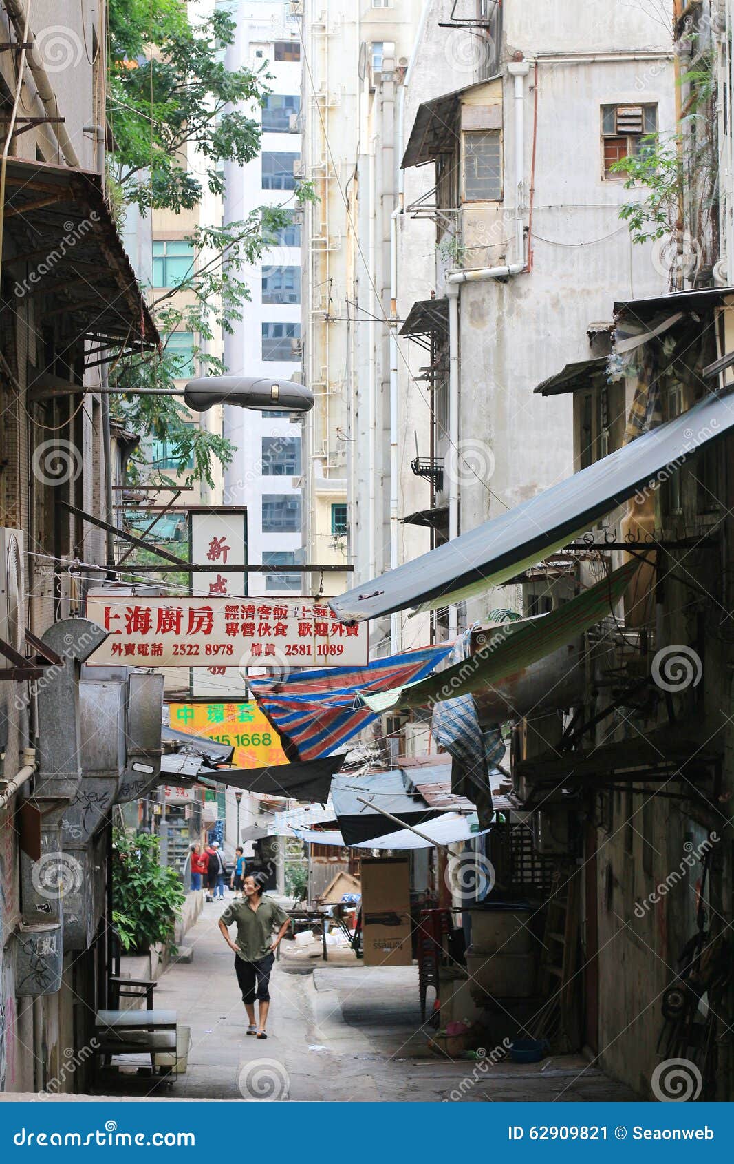 Gage Street, Central, Hong Kong Editorial Photo - Image of advertising ...
