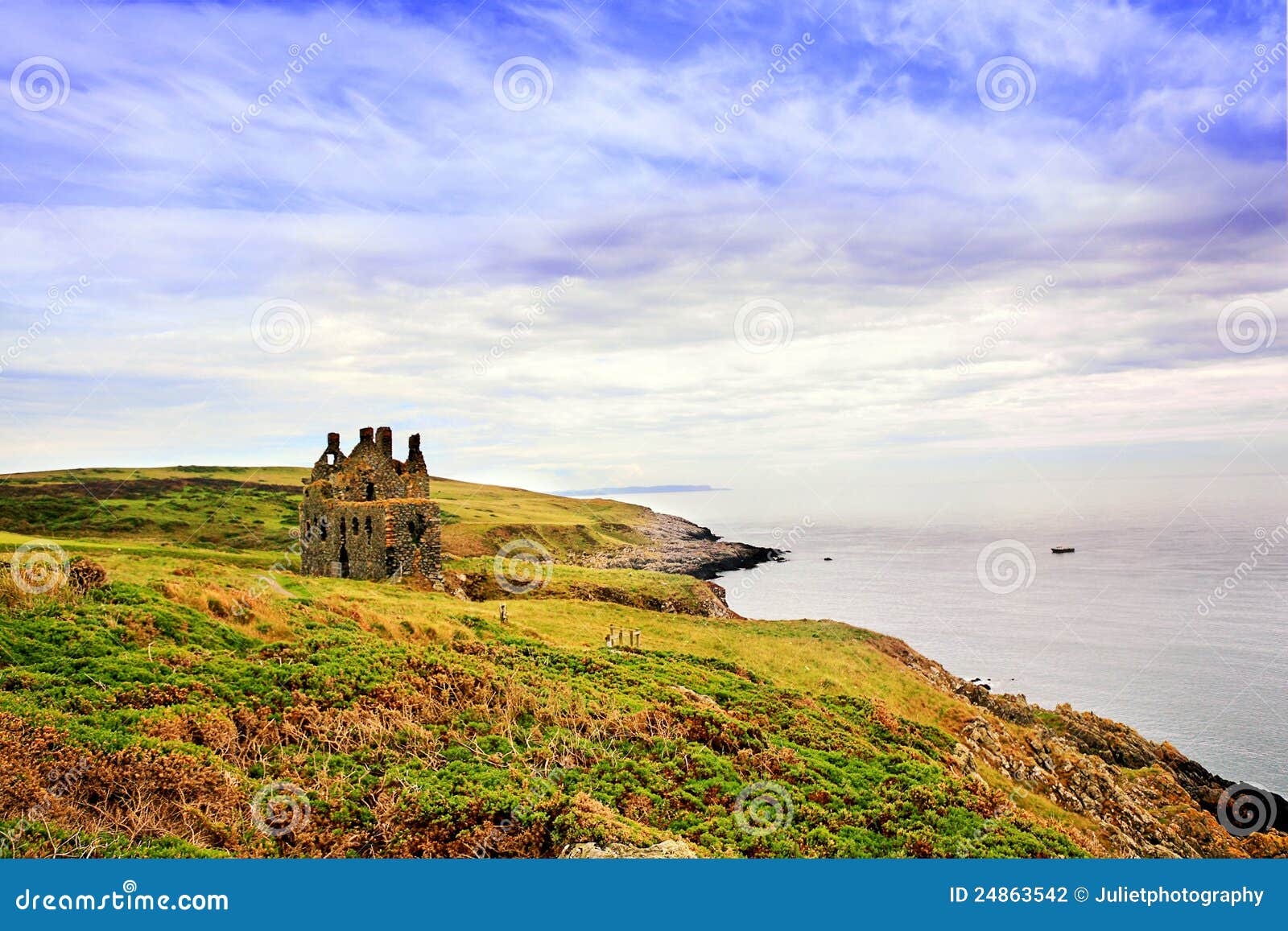 Galdenoch Castle Near Portpatrick Stock Photo - Image of exterior ...