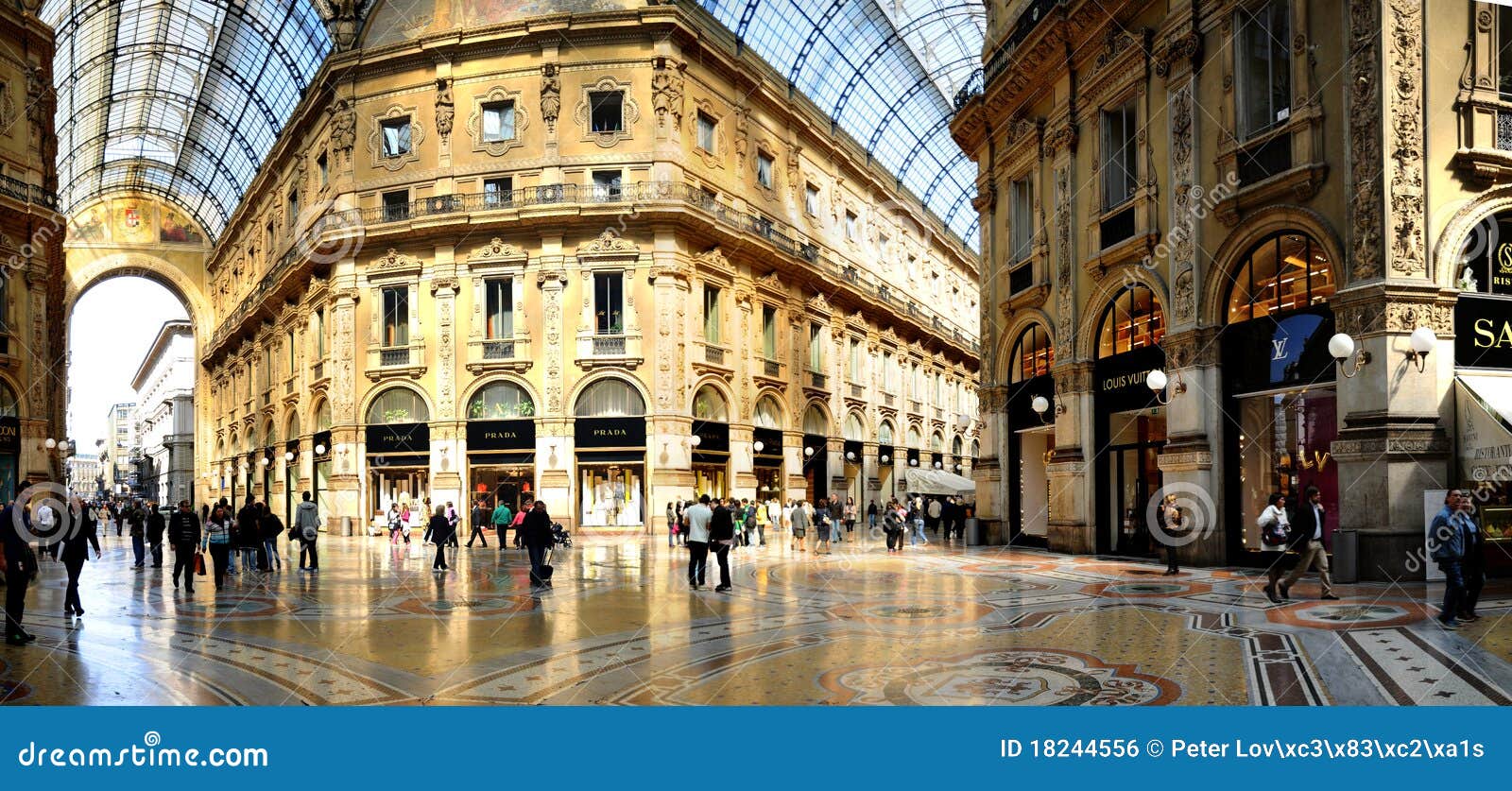 Galleria Vittorio Emanuele II from Inside the Arca Editorial Photo ...