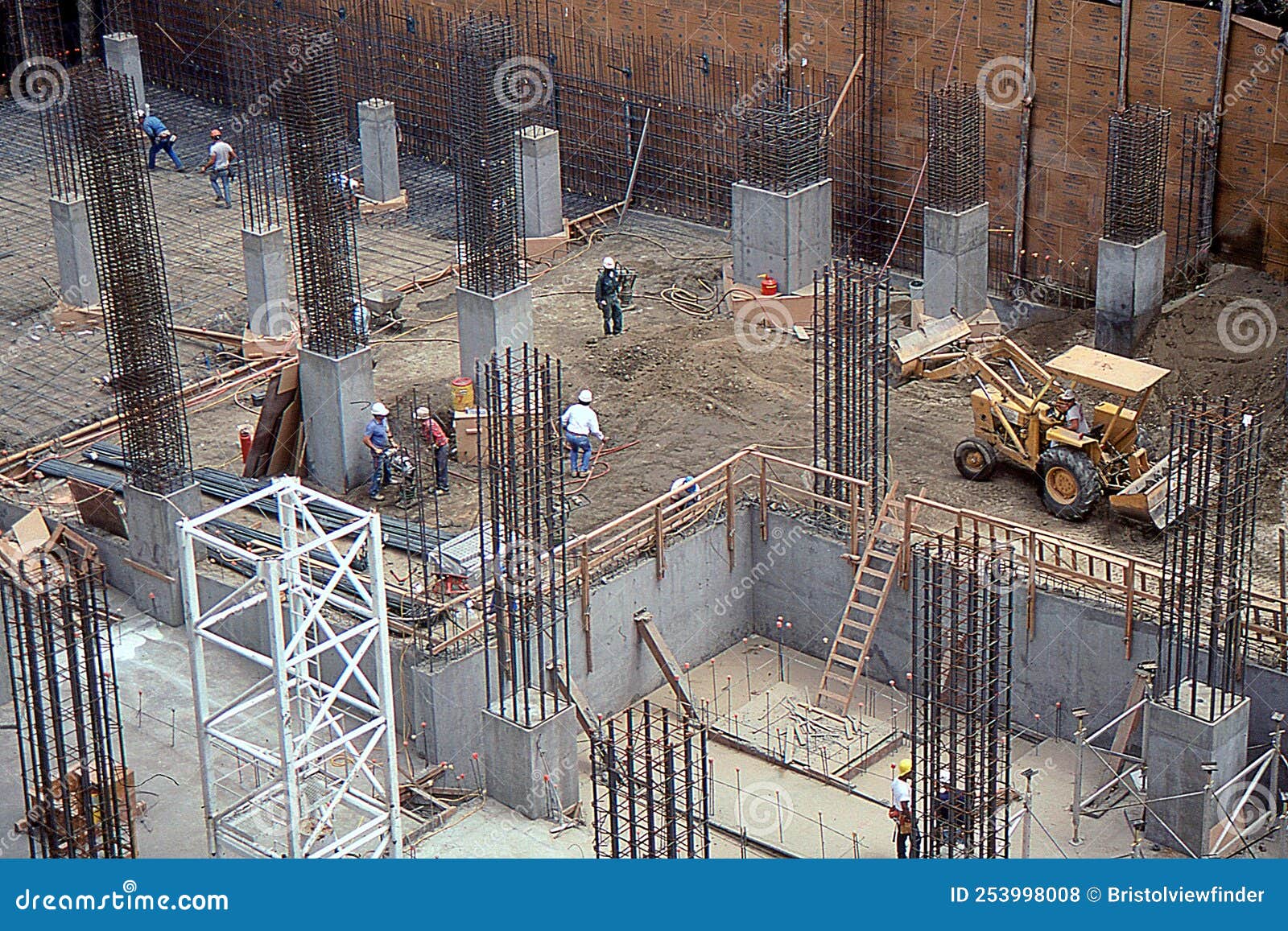 Galleries Under Construction in 1990 Editorial Stock Photo - Image of ...