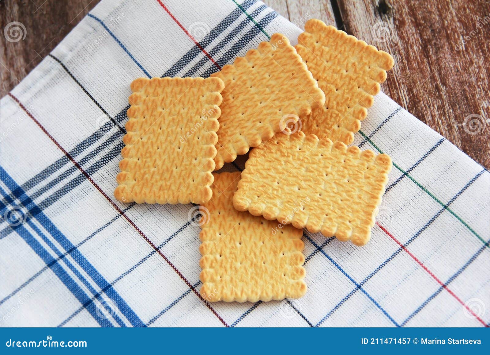 Galleta Cuadrada Salada Y Galletas Dulces Imagen de archivo - Imagen de ...