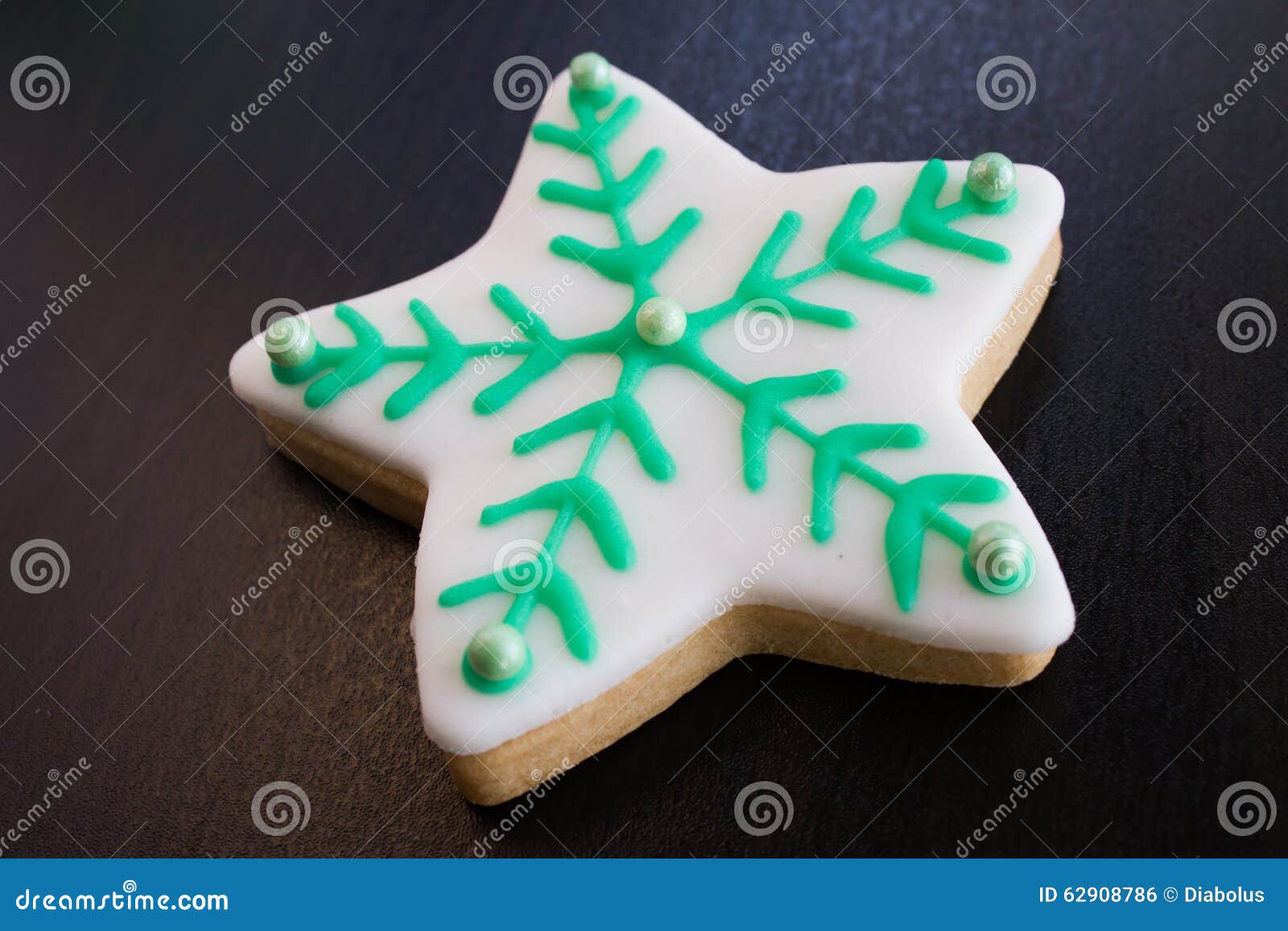 Galleta De La Navidad De La Estrella Foto de archivo - Imagen de macro ...