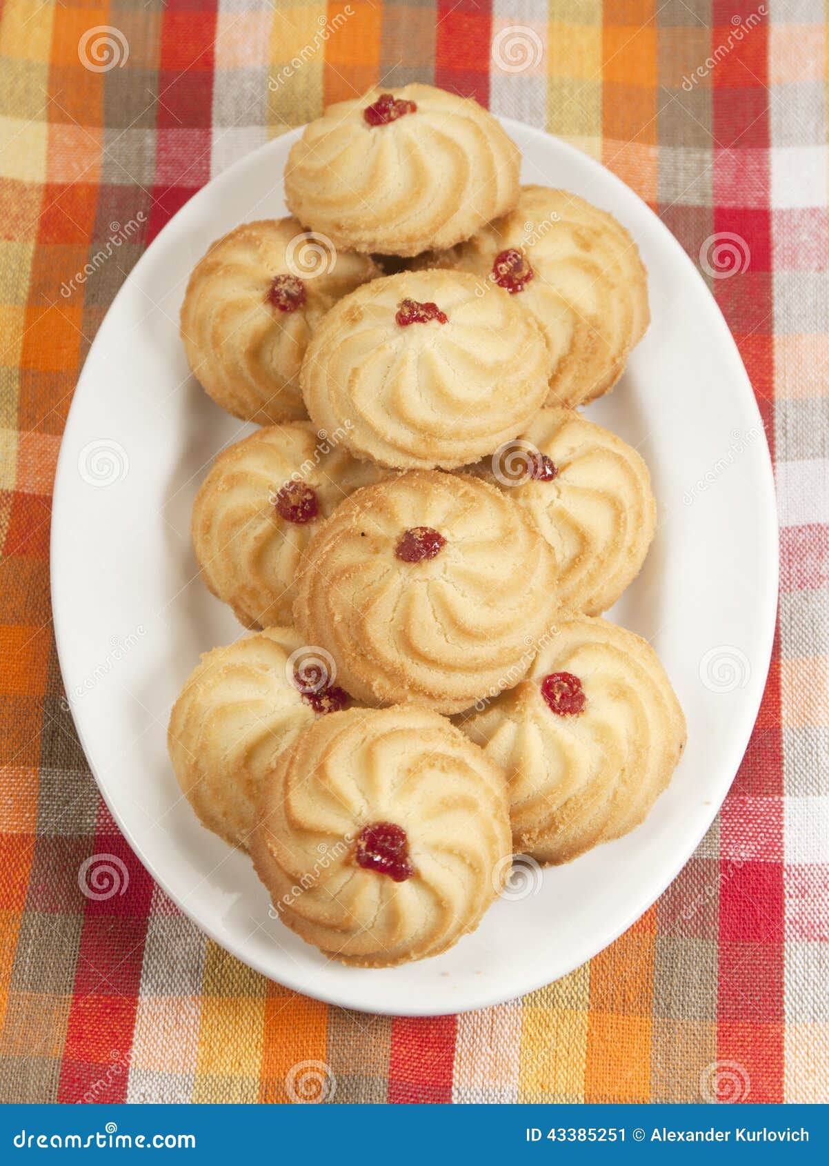 Galletas De Kurabie (tortas) Imagen de archivo - Imagen de escarchado ...