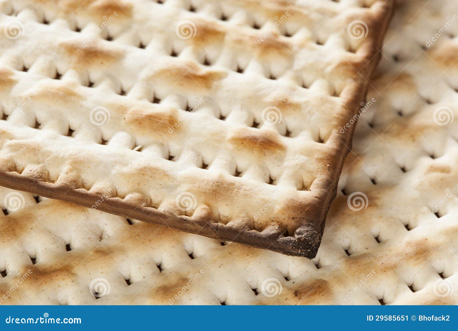 Galletas Kosher Hechas En Casa Del Matzo Imagen de archivo - Imagen de ...