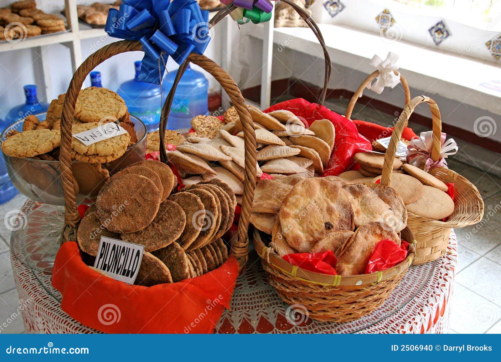 Galletas mexicanas foto de archivo. Imagen de galleta - 2506940