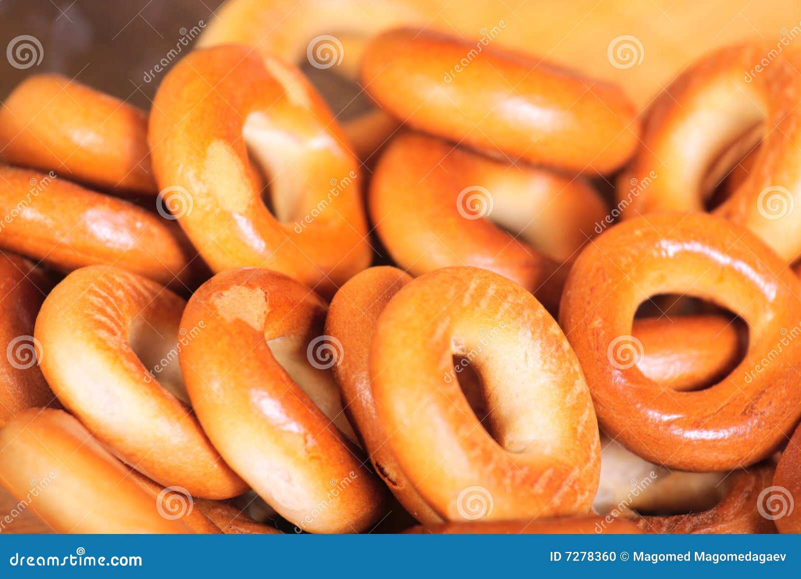 Galletitas Crujientes De Forma Anular Foto de archivo - Imagen de ...