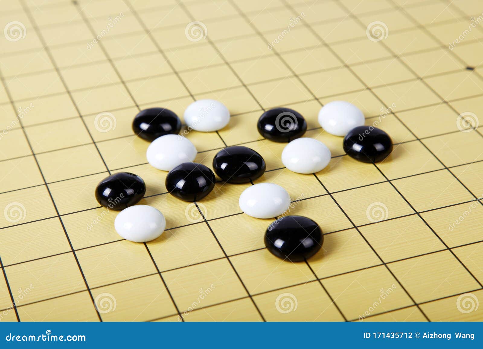 The game of go stock photo. Image of competitive, challenge - 171435712