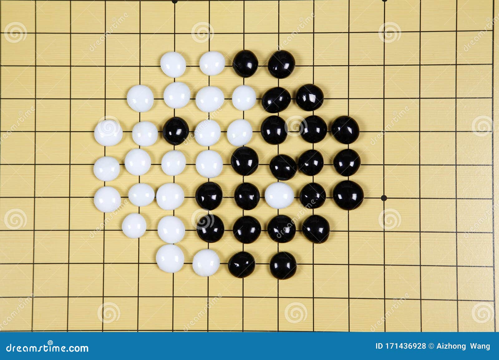 The game of go stock photo. Image of competitive, play - 171436928