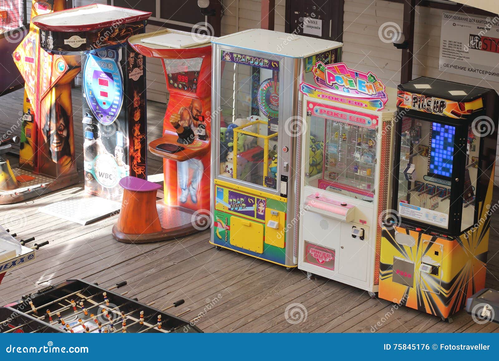 Game machines editorial photo. Image of establishment - 75845176