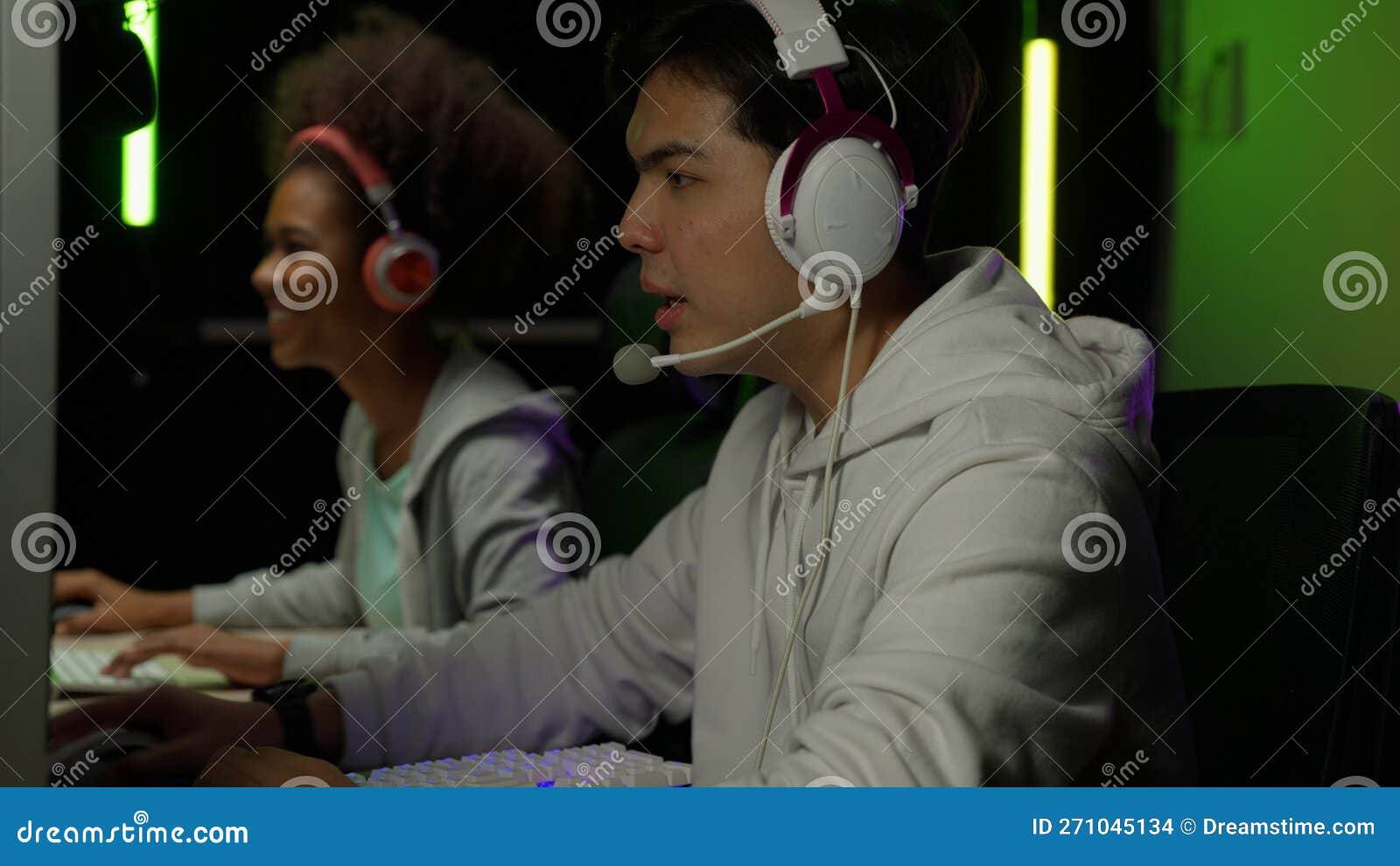 Game Streamer Using Pc Setup Playing Multiplayer First Person Shooter ...