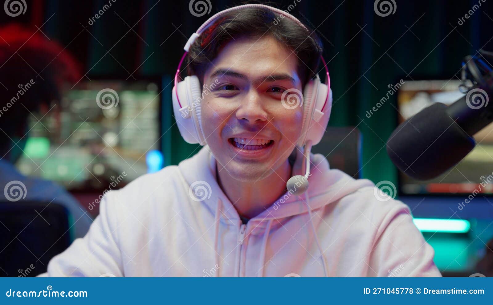 Game Streamer Using Pc Setup Playing Multiplayer First Person Shooter ...