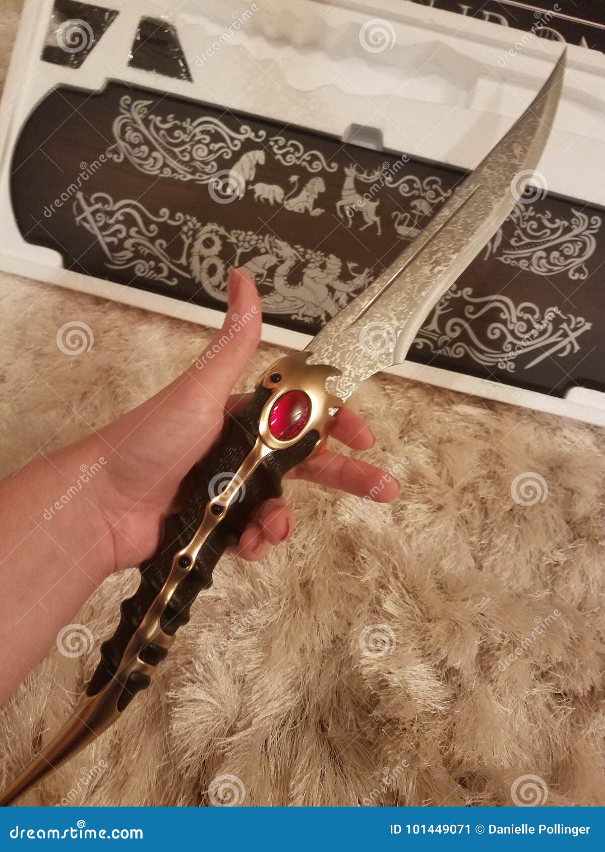 Game of thrones dagger stock image. Image of thrones - 101449071