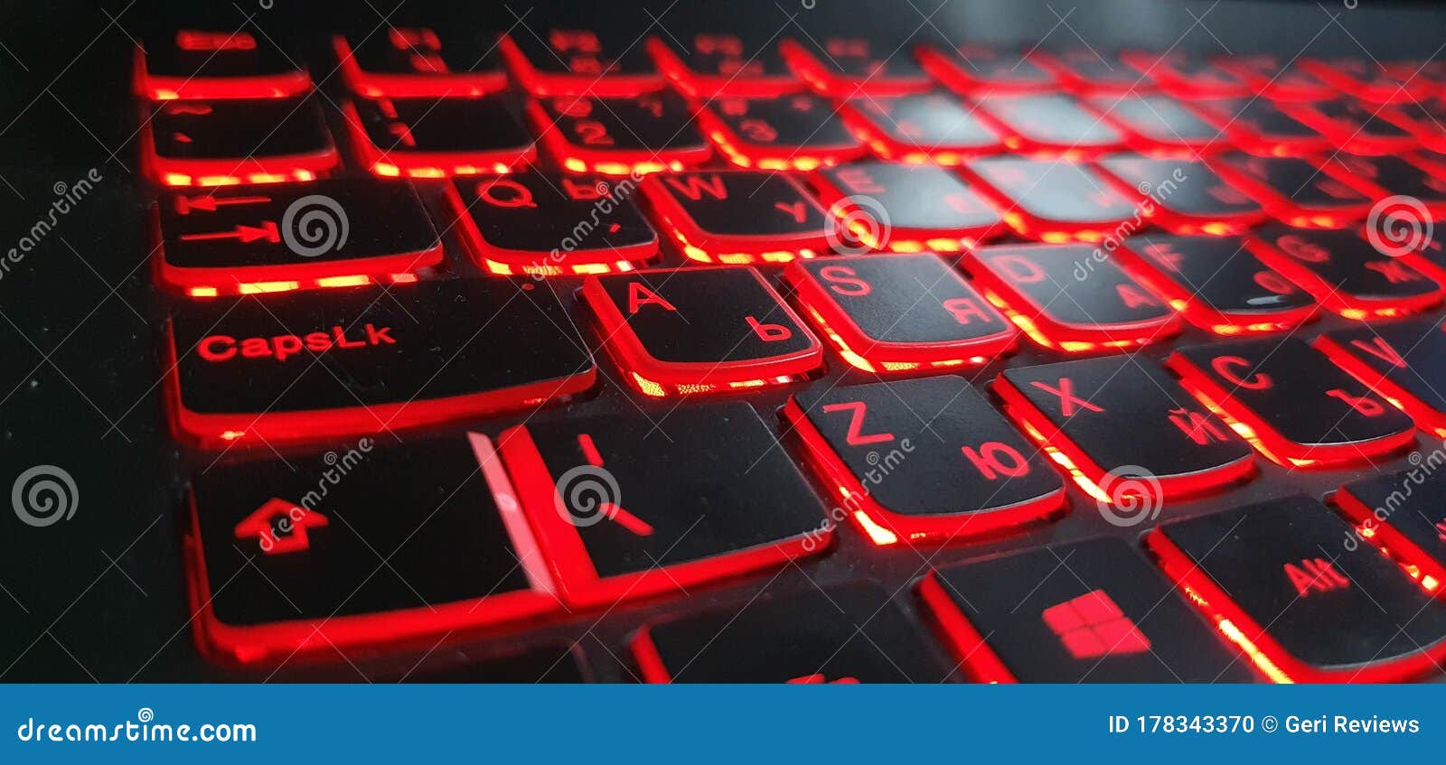Gaming keyboard Red angle stock photo. Image of laptop - 178343370
