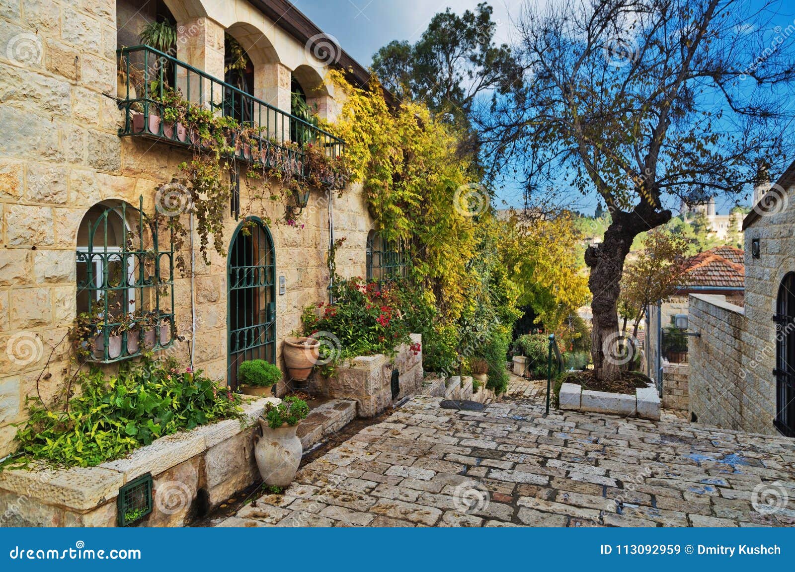 Gamla hus i Jerusalem fotografering för bildbyråer. Bild av historiskt ...