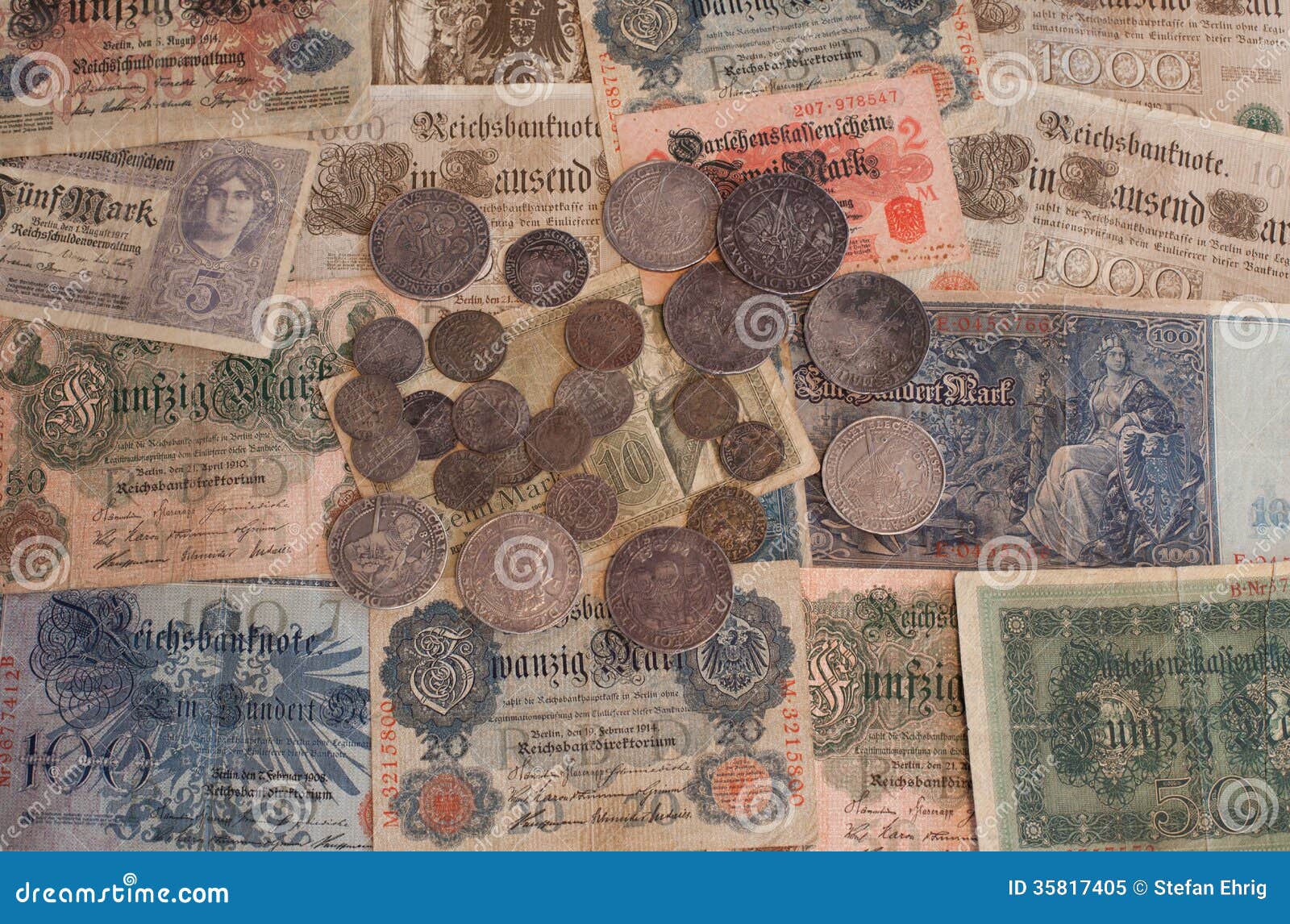 Gamla tyska pengar fotografering för bildbyråer. Bild av samlare - 35817405