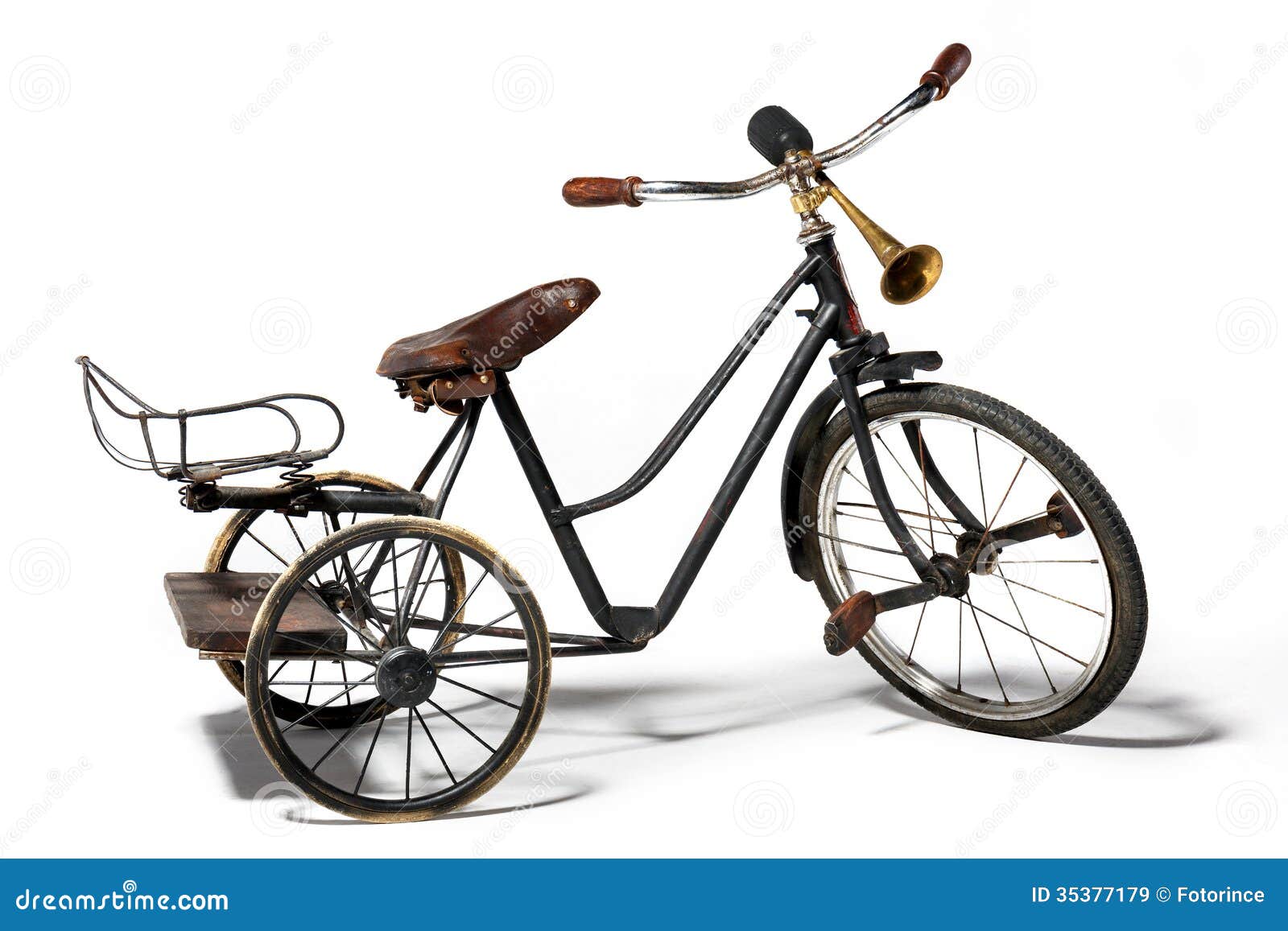 Gammal cykel i retro stil fotografering för bildbyråer. Bild av ...