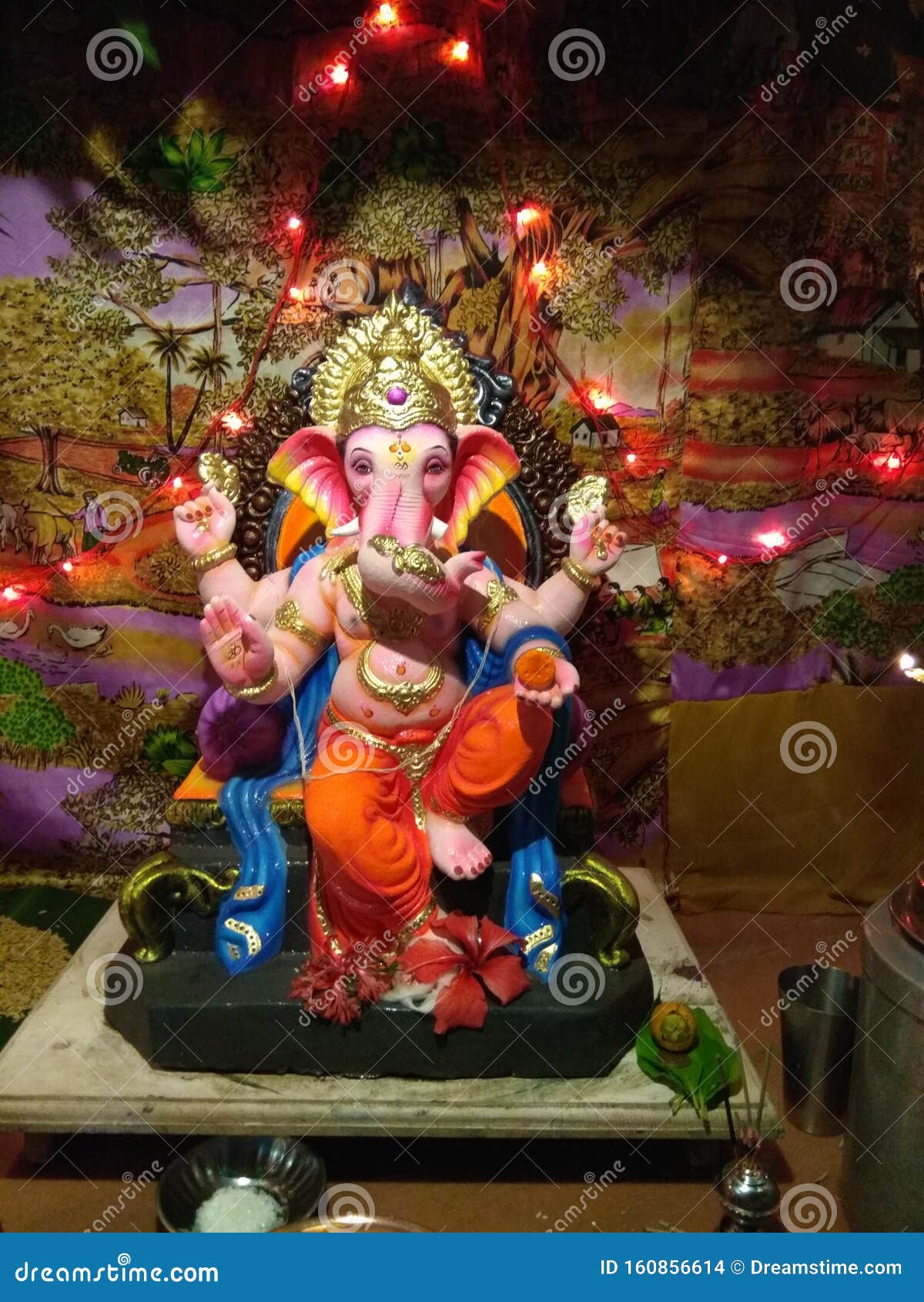 Ganapati bappa stock foto. Image of verlichting, traditie - 160856614