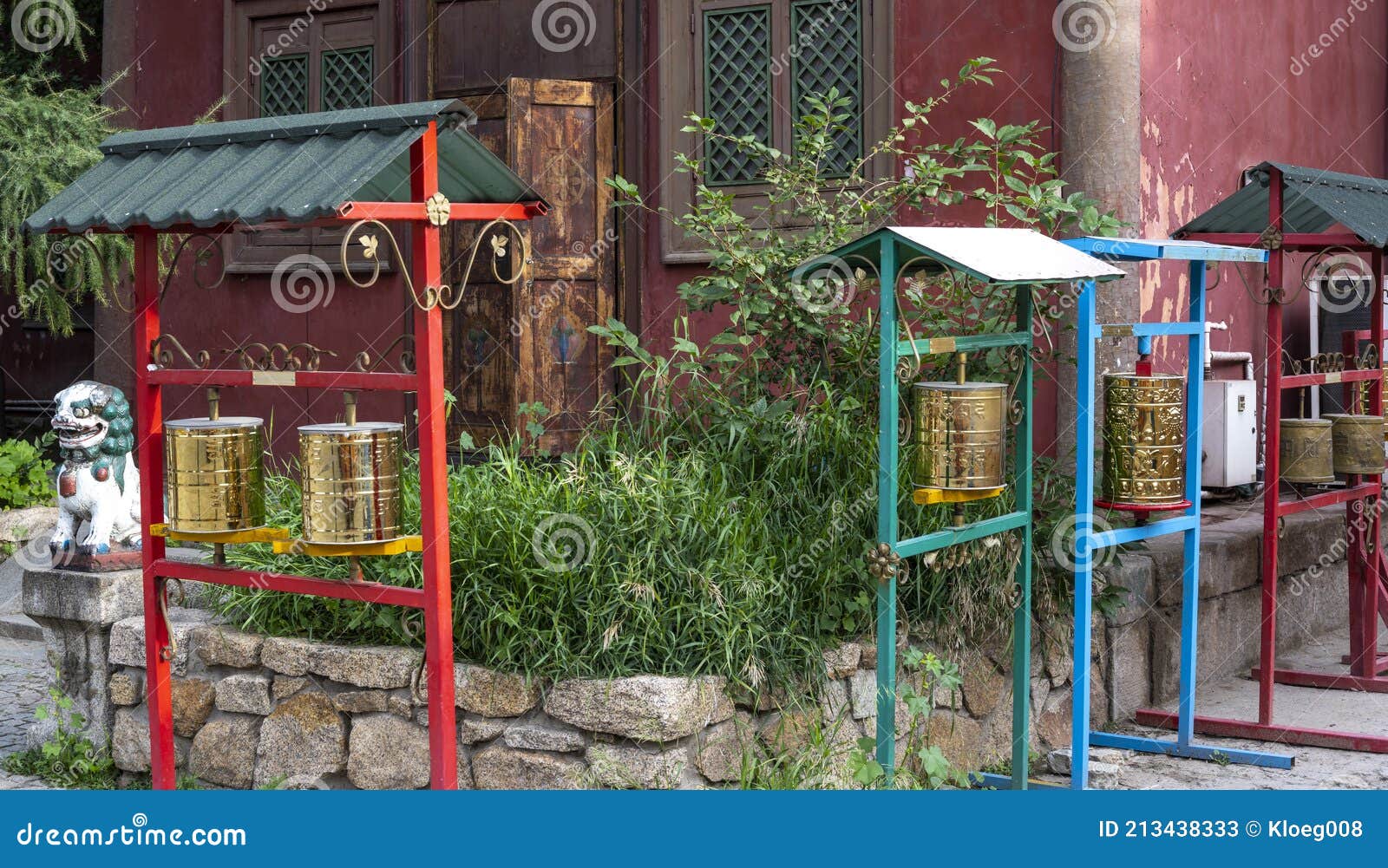 Gandantegchinlen Monastery In Ulaanbaatar, Mongolia Editorial Photo ...