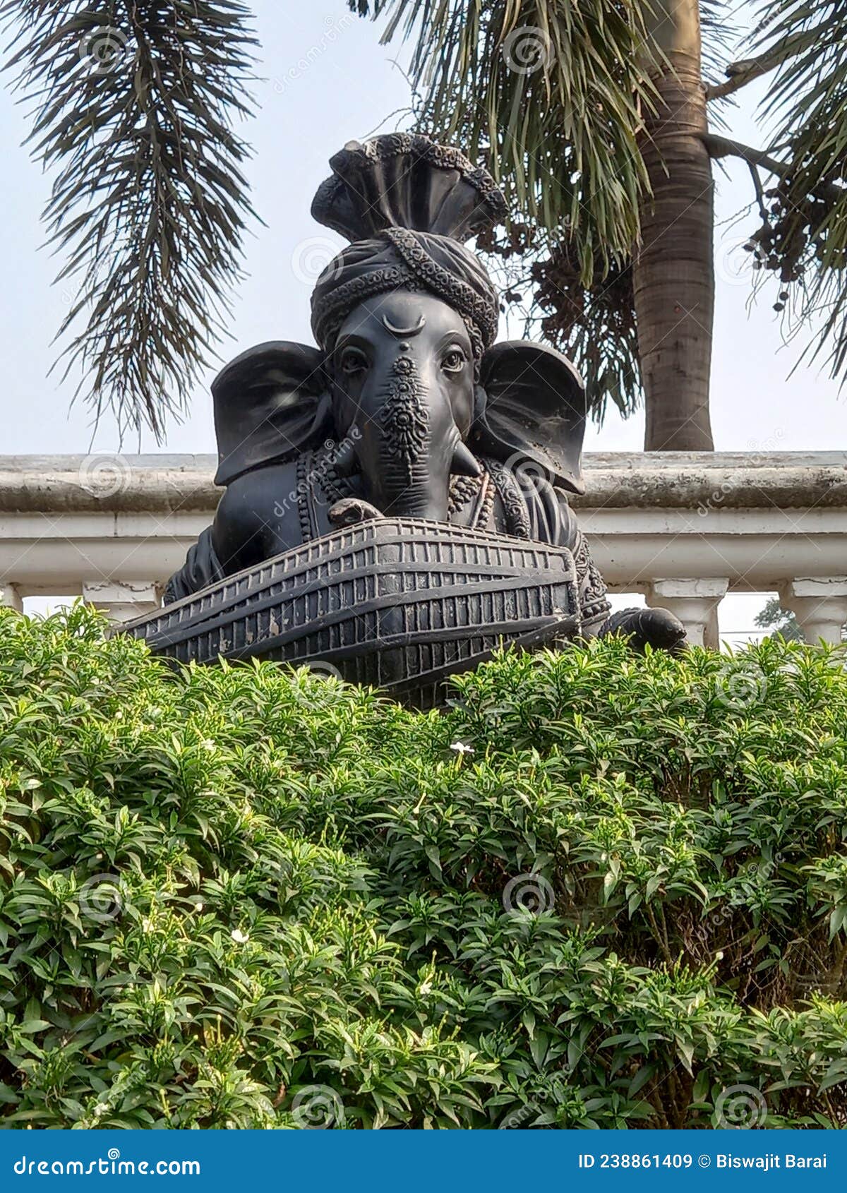 Ganesh stachu. stock image. Image of carving, graden - 238861409