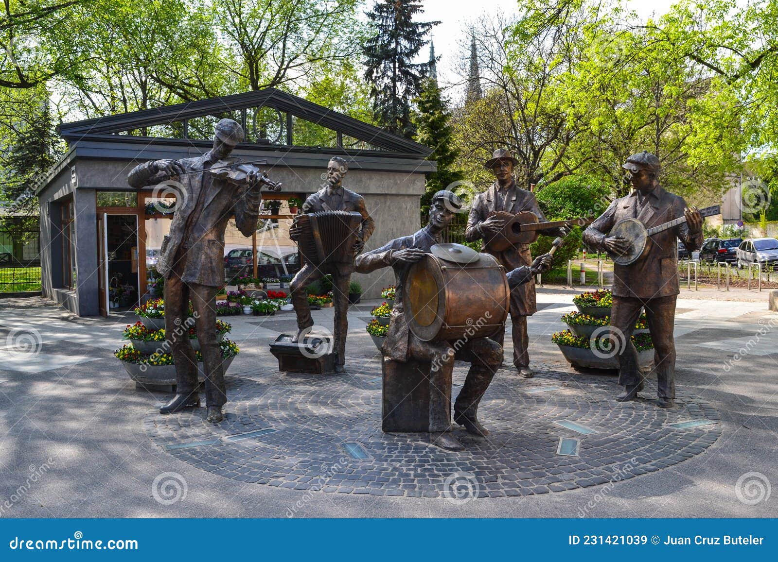 The gang playing editorial stock image. Image of gang - 231421039