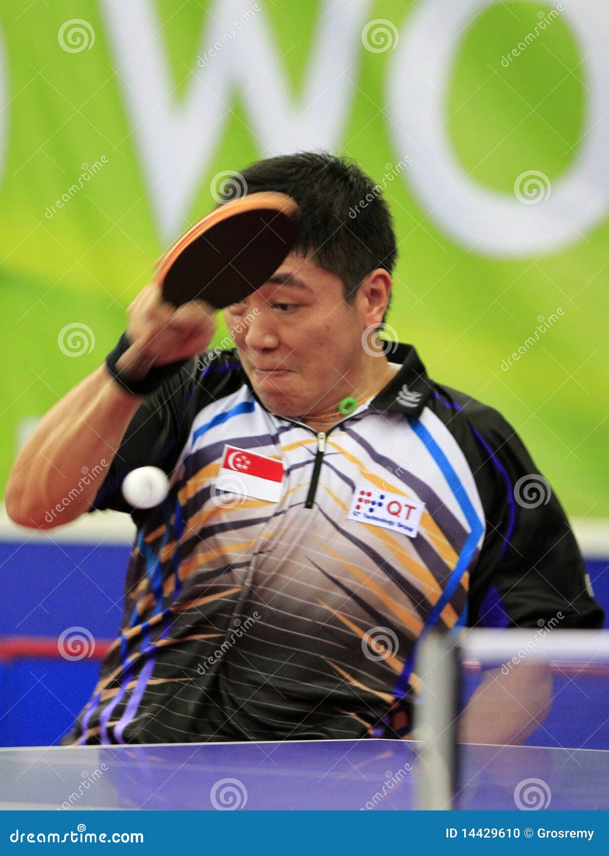 Gao Nin ( SIN ) editorial image. Image of raquet, moscow - 14429610