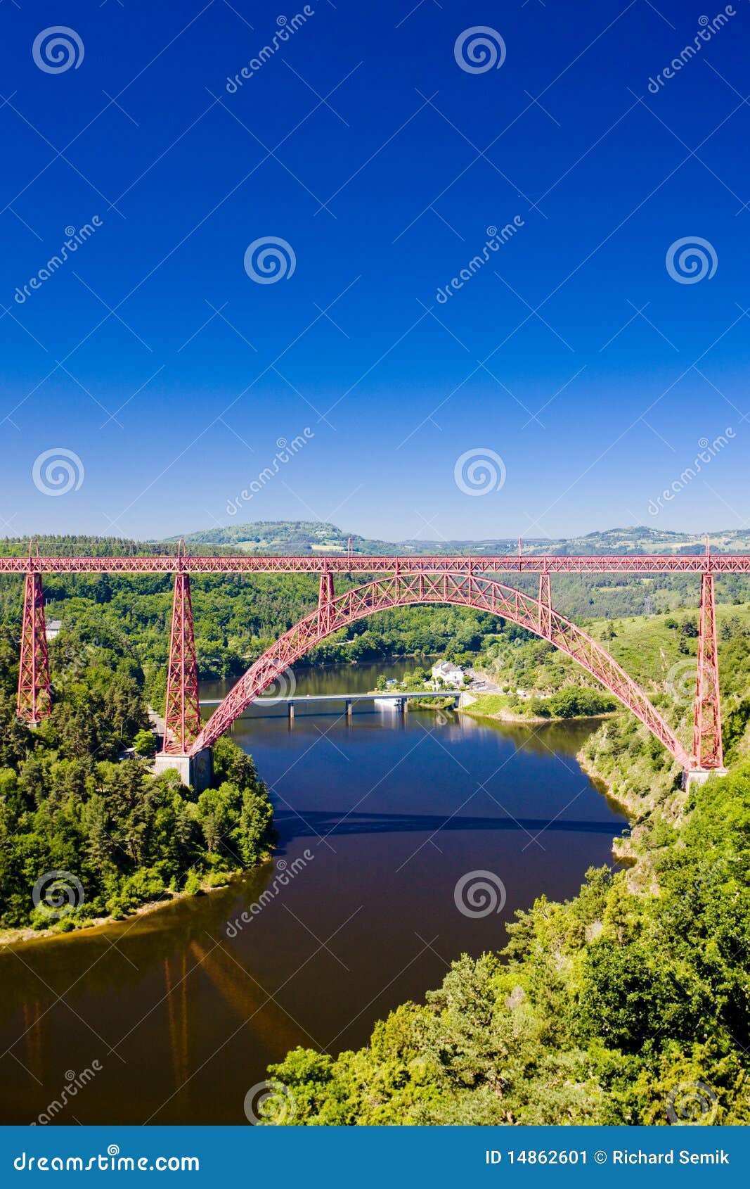 Garabit Viaduct stock image. Image of world, france, auvergne - 14862601