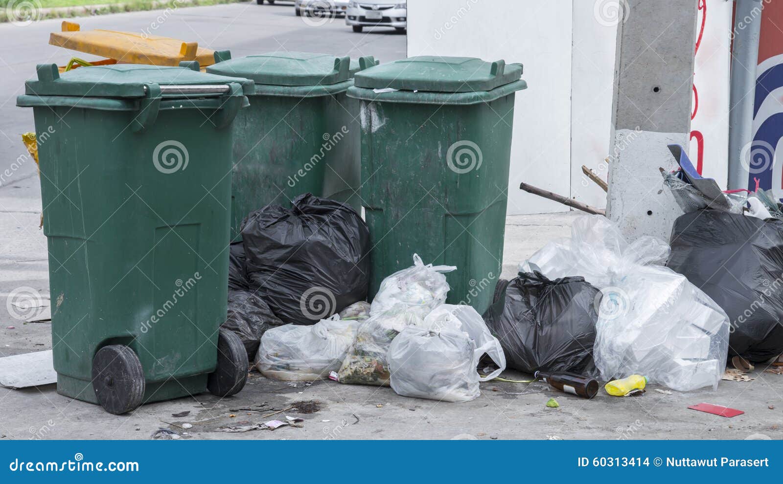 Garbage Bins Overflow Problem Stock Photo - Image of dump, plastic ... Garbage Bins Overflow Problem Stock Photo - Image of dump, plastic ...