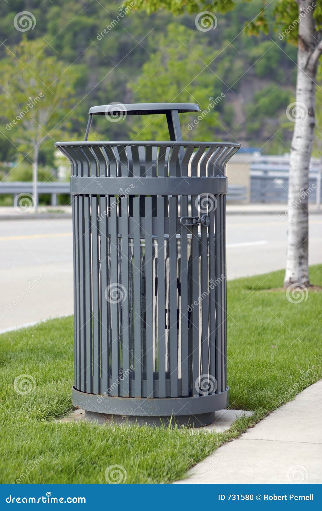 Garbage Can stock photo. Image of dump, bucket, load, pollution - 731580