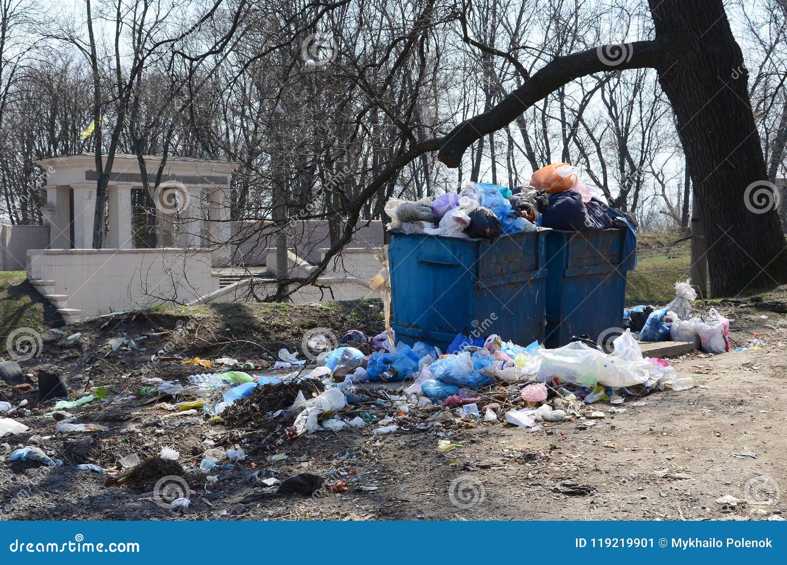 The Garbage Can is Packed with Garbage and Waste. Untimely Remov Stock ...