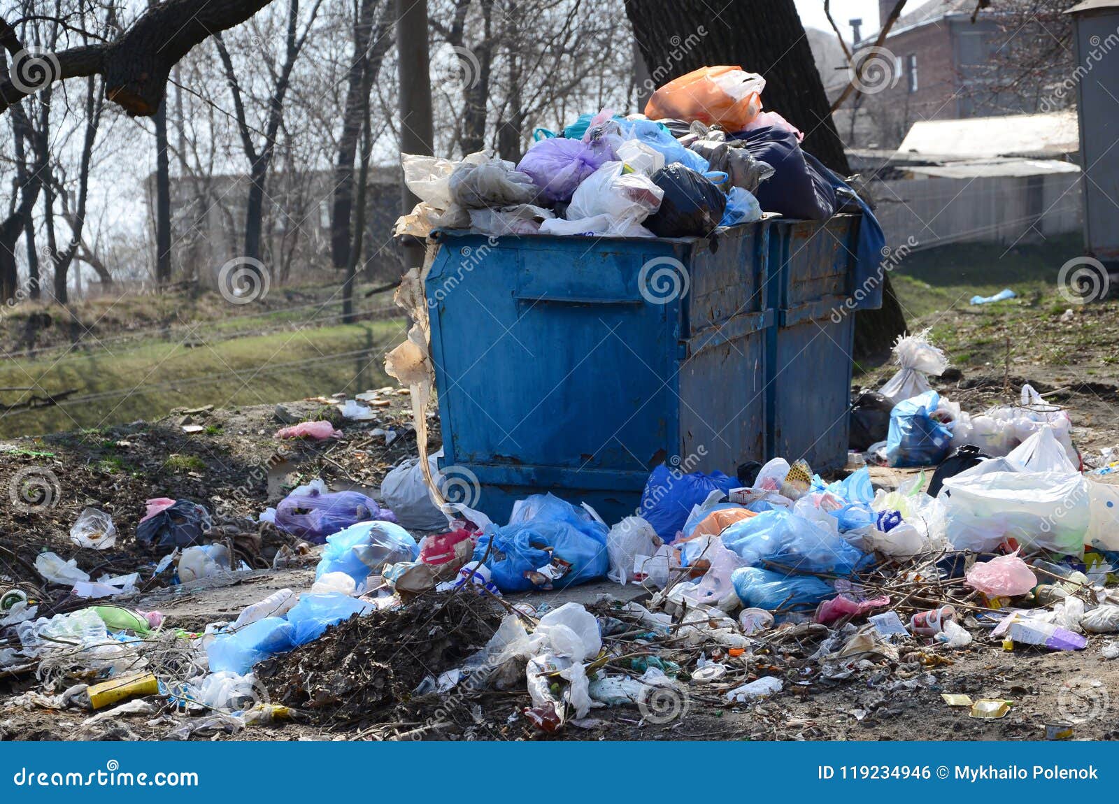 The Garbage Can is Packed with Garbage and Waste. Untimely Remov Stock ...