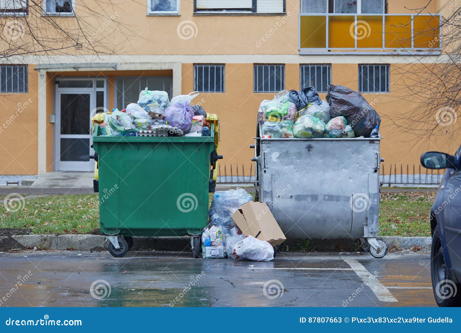 Garbage Containers Full, Overflowing Stock Image - Image of full, dump ...