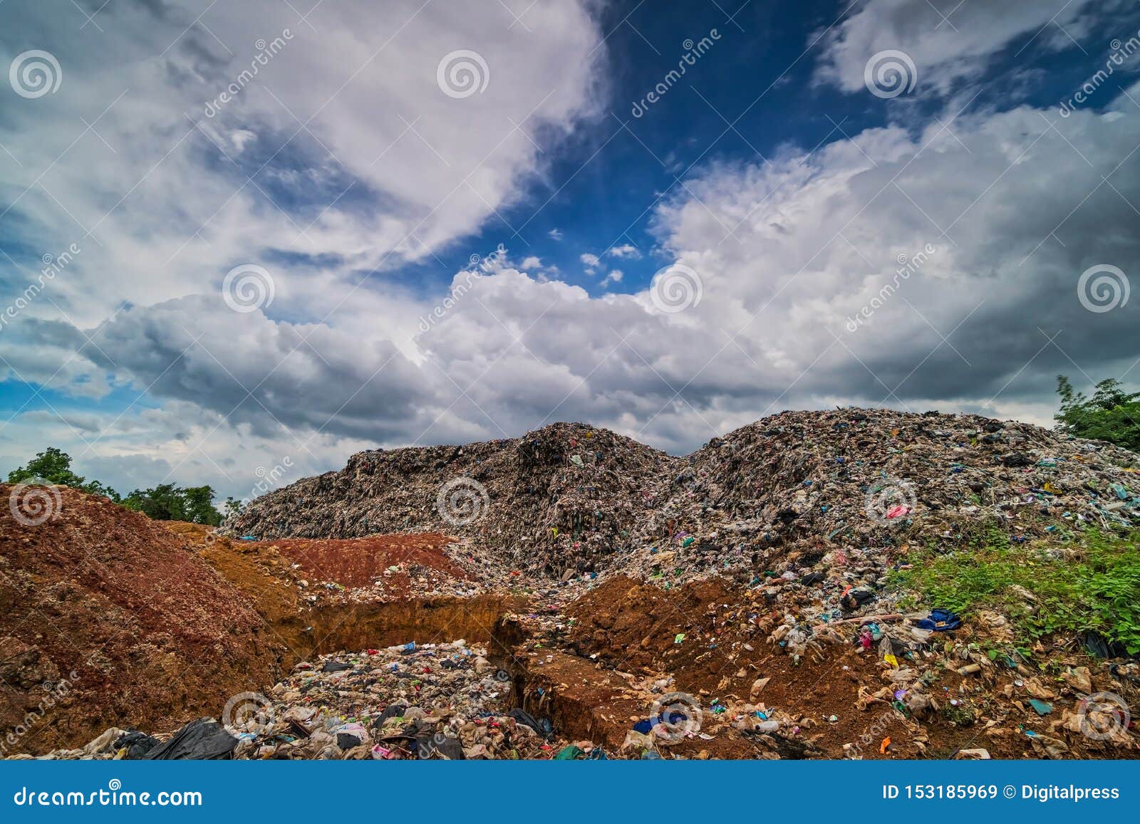 Garbage Dump Hill stock image. Image of industry, heap - 153185969