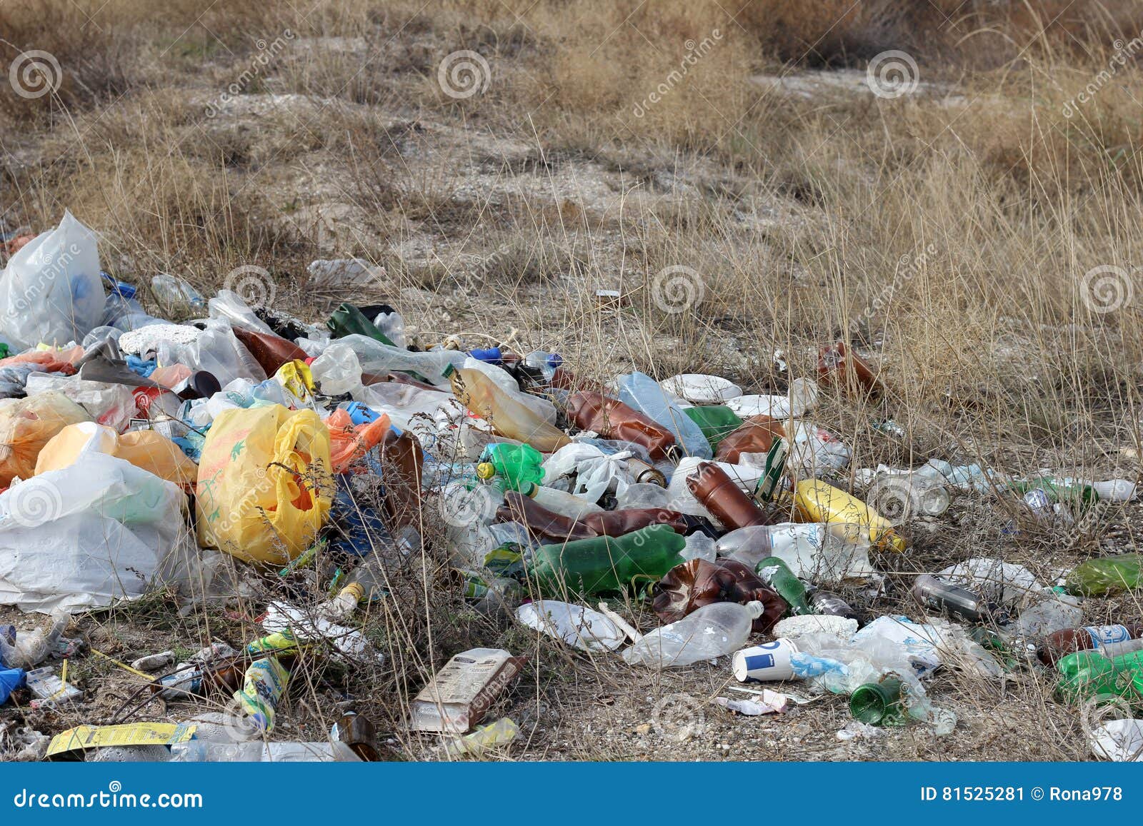 Garbage editorial photo. Image of destroyed, destruction - 81525281