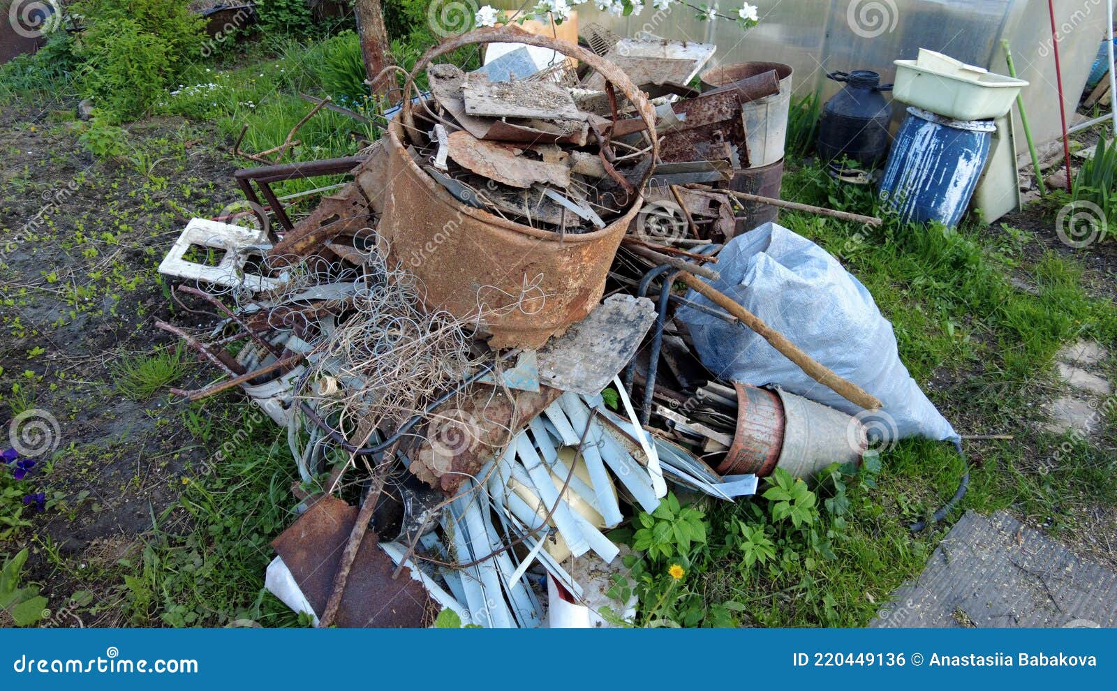 Pile Of Springs Royalty-Free Stock Photo | CartoonDealer.com #7404195