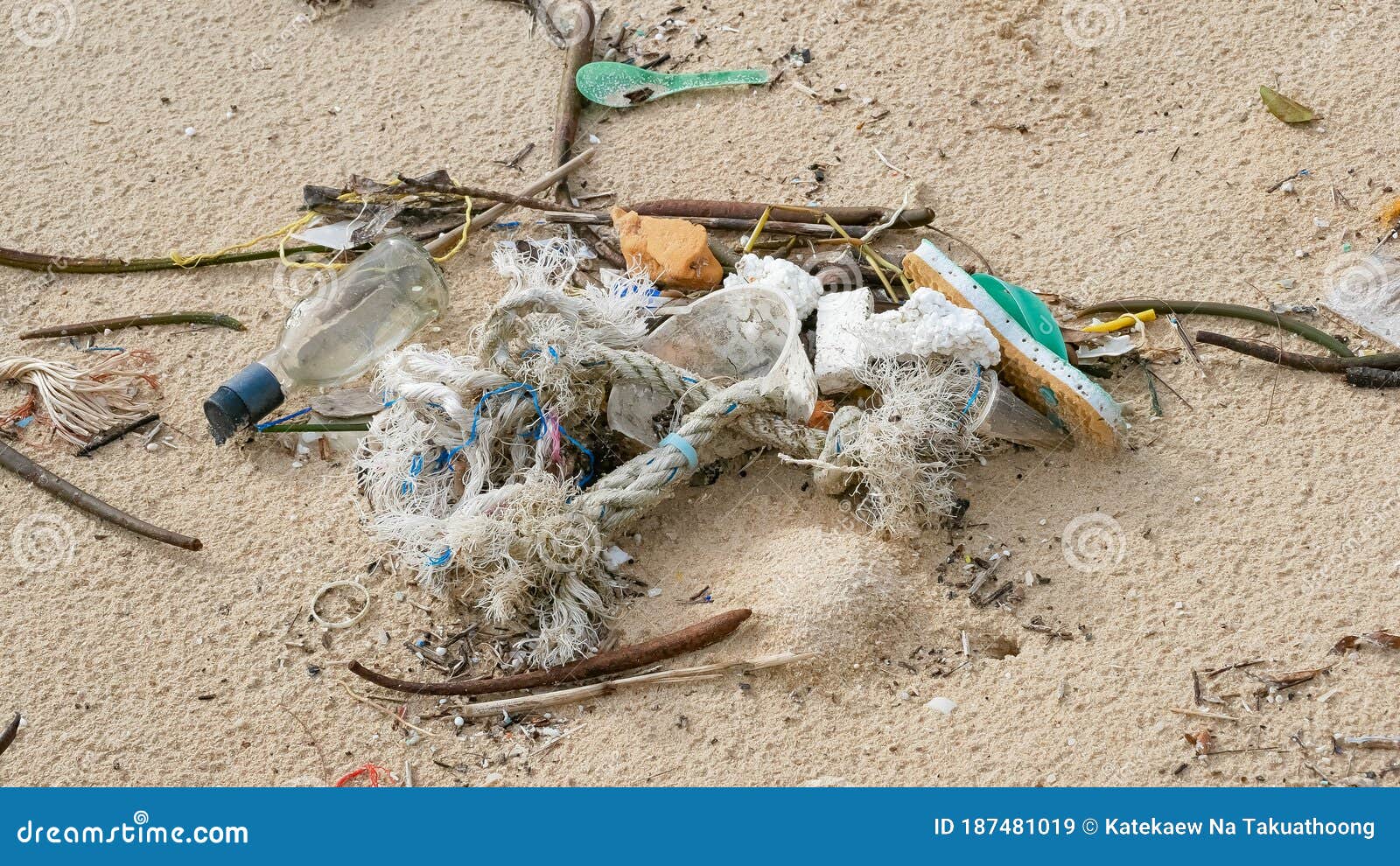 Garbage on sand beach stock image. Image of reuse, trash - 187481019