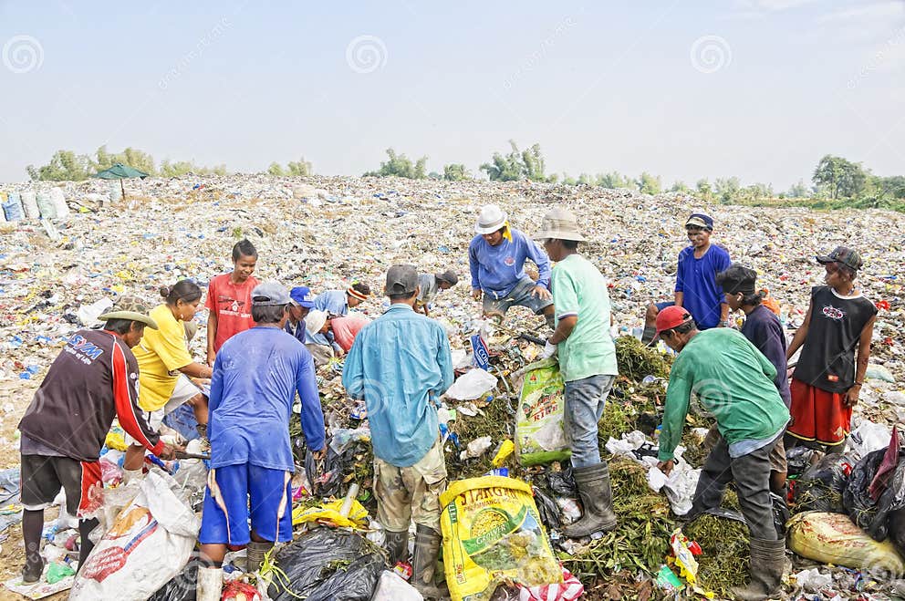 Garbage Scavengers editorial stock photo. Image of disposal - 16160603